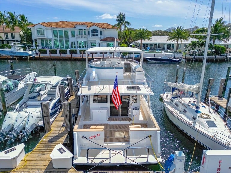 Discover the New Offshore 54 Pilothouse